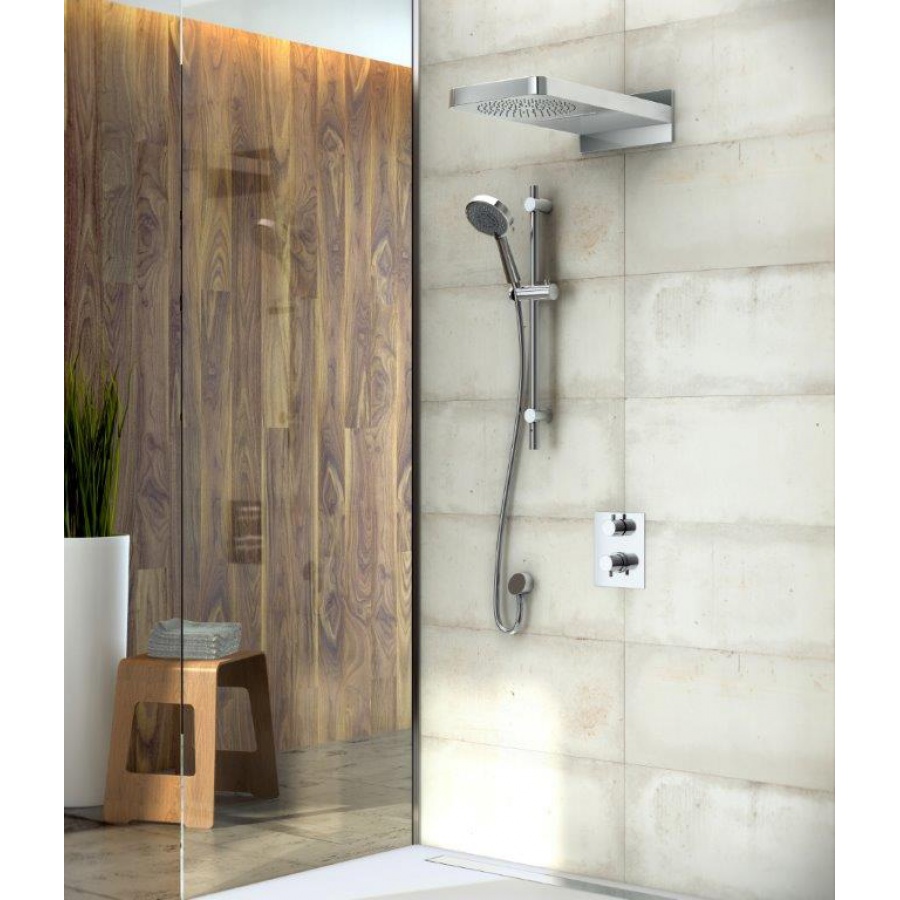 GENEBRE: Duchas con estilo